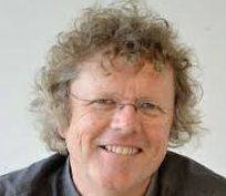 Rowan Dean on "Outsiders': a voice of reason - MORNING MAIL